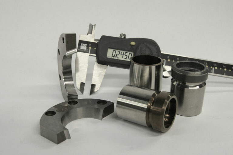 Blow Mold Neck Tooling